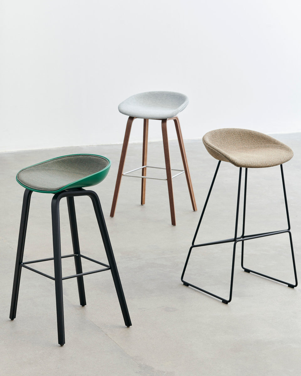 STOOLS & BAR STOOLS – Design Story