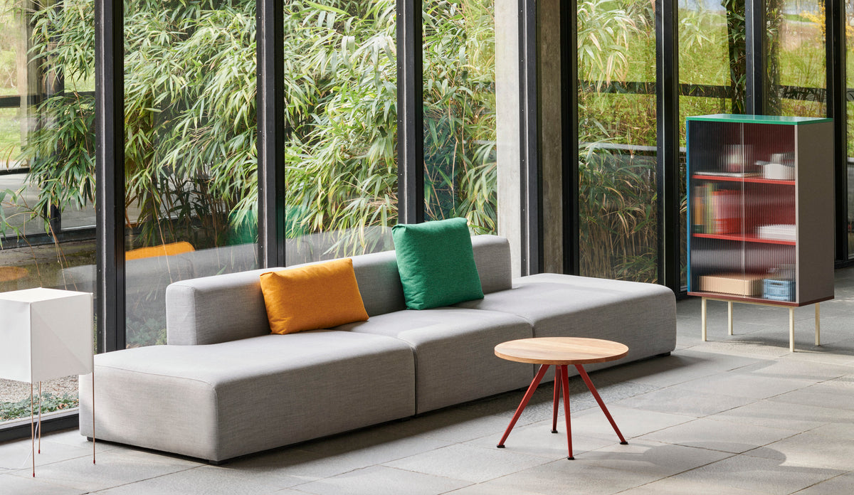 Pyramid Coffee Table 51 – Design Story