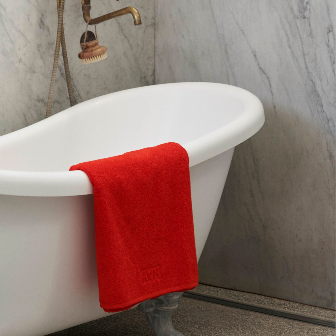 Mono Bath Sheet – Design Story