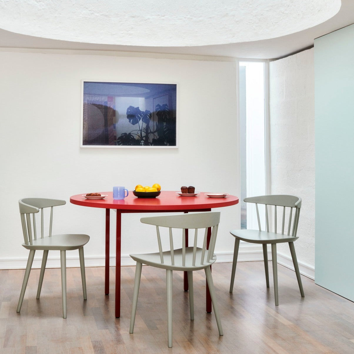 Two-Colour Table – Design Story